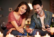 11 Examples of How to Text a Girl for the First Time