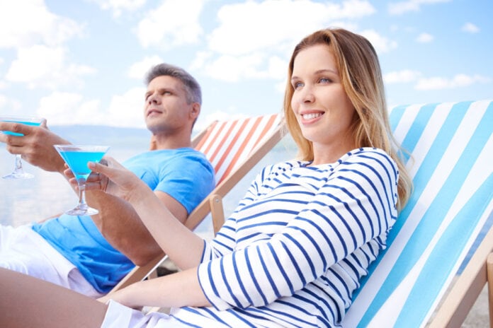 23 OurTime Dating Profile Examples for 50+ Singles